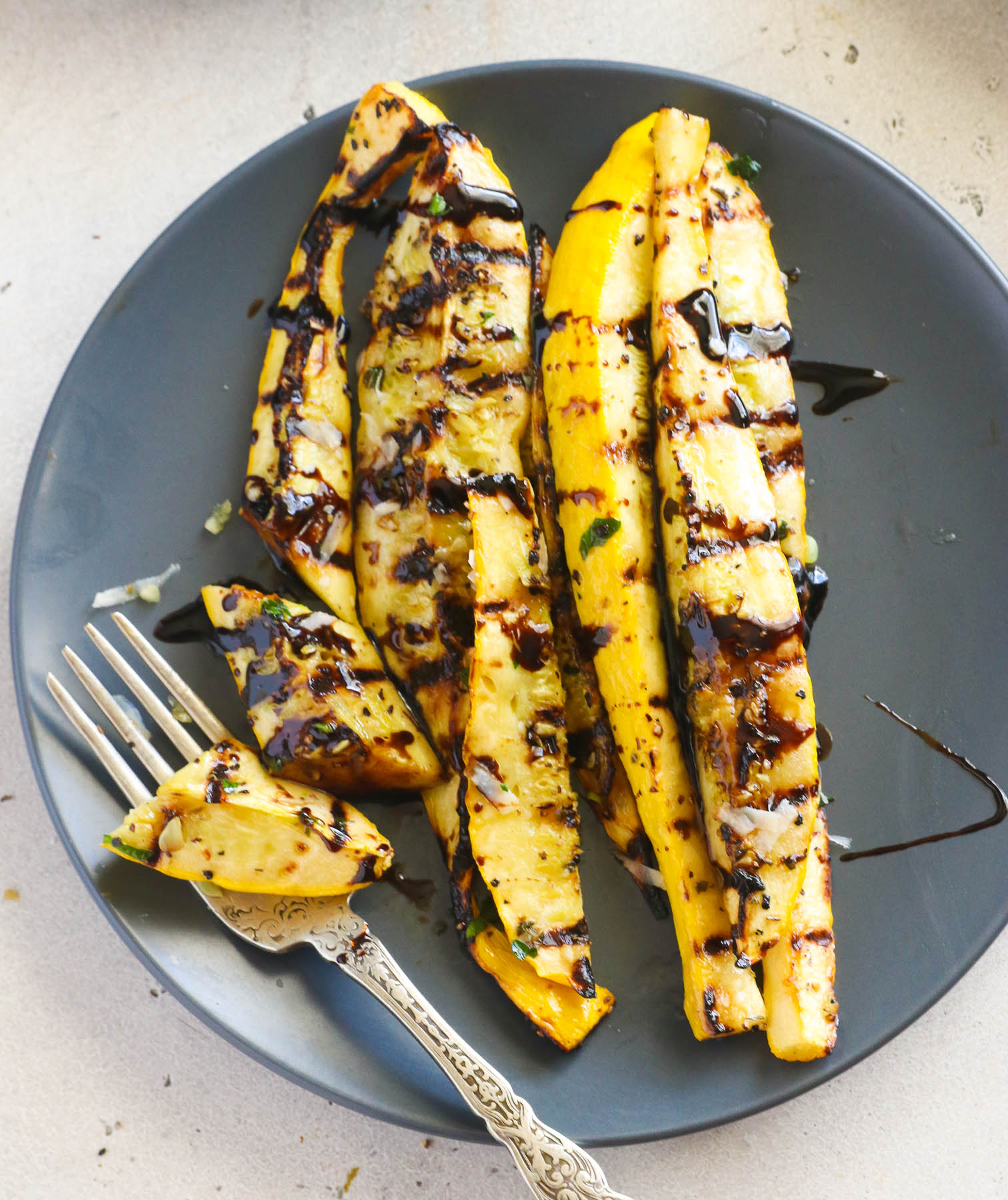Amazing Grilled Yellow Squash Recipe - feedthegrill.com