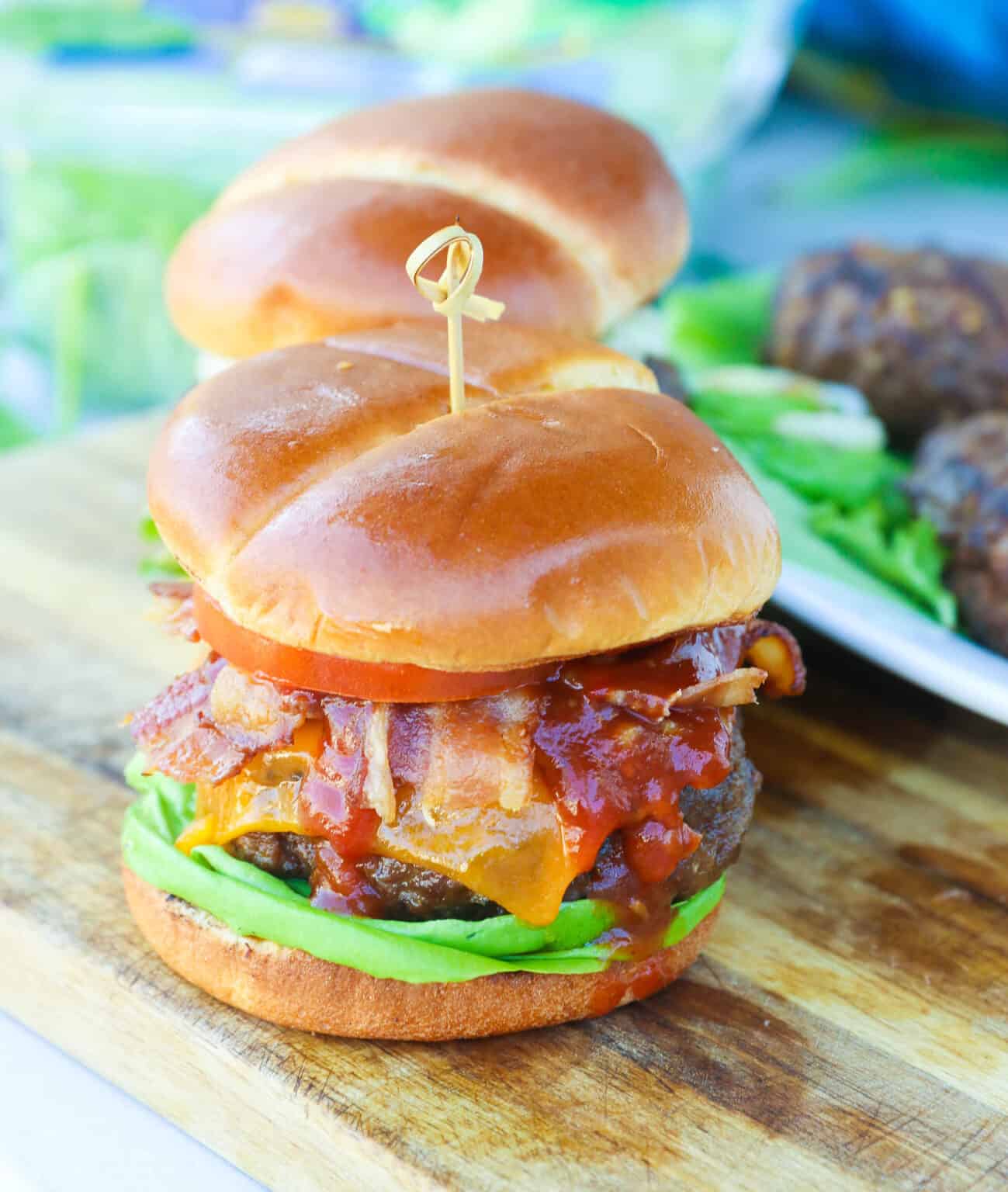 Grilled BBQ Bacon Burgers - feedthegrill.com